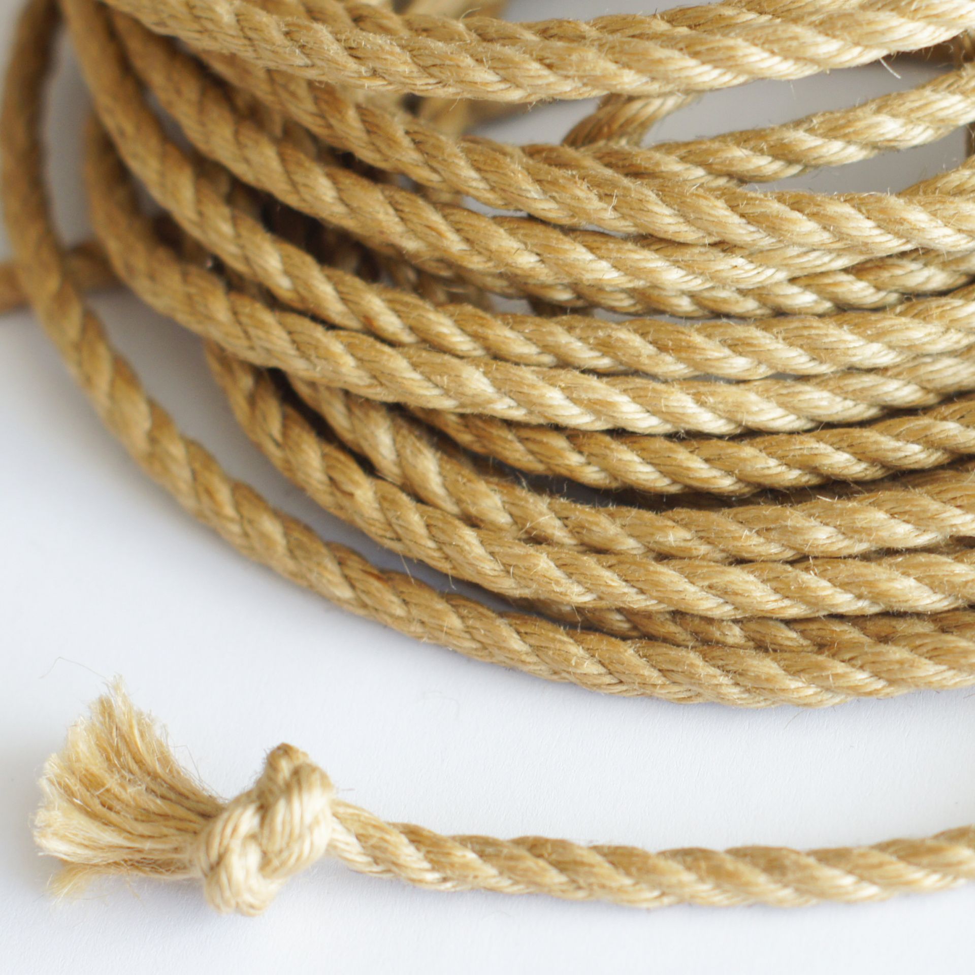 Jute Rope Conditioning